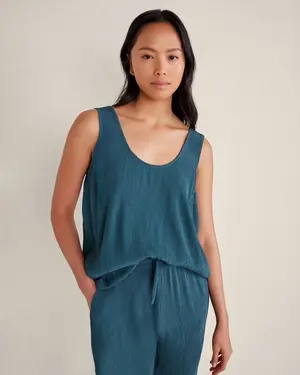 HAVEN WELL WITHIN Naia™ Scoop Neck Tank Top