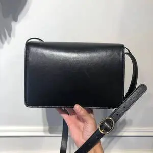 Gucci Gg Ring Shoulder Bag