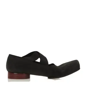 UMA WANG Square-toe Ballet Flats With Crisscross Ankle Straps - No