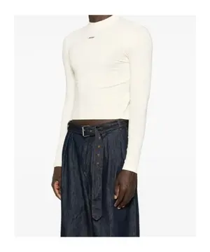 Jacquemus Logo-patch Long-sleeve T-shirt