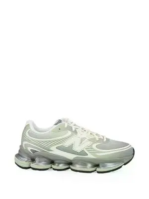 NEW BALANCE Panelled Mesh Sneakers - Green