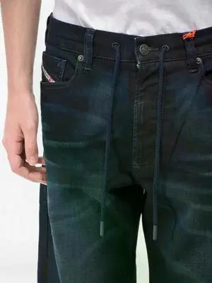 DIESEL® Jogg Jeans 2040 D-amage Jeans