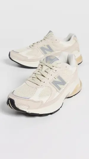NEW BALANCE 2010 Sneakers - Grey/grey