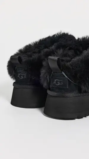 UGG Tazzelle Slippers - Black