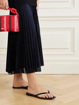 AeydĒ Square Toed Slippers