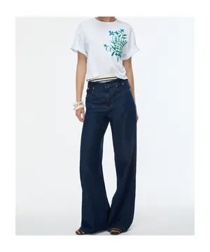 IBLUES Cropped T-shirt With Embroidered Floral Detail