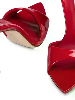 LE SILLA Bella Pointed-toe Sandals