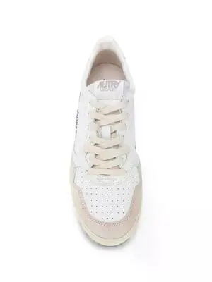 AUTRY Medalist Low Sneakers In Leather And Beige Suede - White