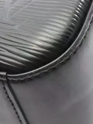 LOUIS VUITTON 2001 Jasmine Epi Leather Tote Bag