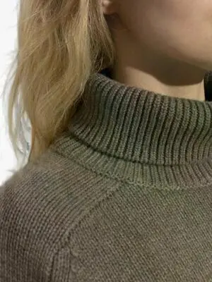 LISA YANG Cathie Turtleneck Sweater