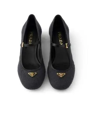 Prada Mary Jane Pumps With Logo Buckle - Grey
