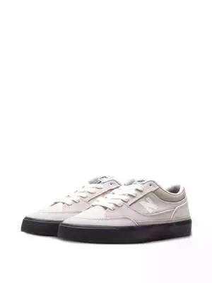 NEW BALANCE Numeric Franky Villani 417 Low Top Sneakers