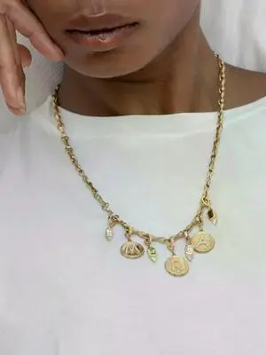 AZLEE 18k Yellow Diamond Initial Motif Pendant