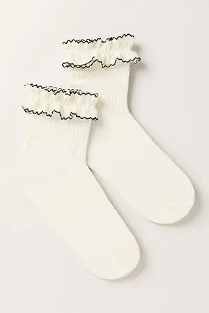 HIGH HEEL JUNGLE Sheer Frilly Socks - White