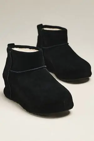 UGG Mini Enwrap Boots - Black