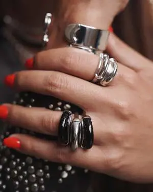 WYLD BOX Onyx Luna Ring