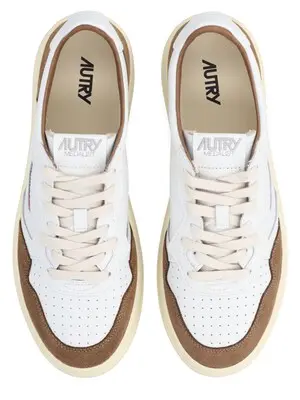 AUTRY Medalist Low Sneakers