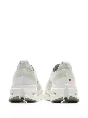 On Cloudsurfer Max Sneakers
