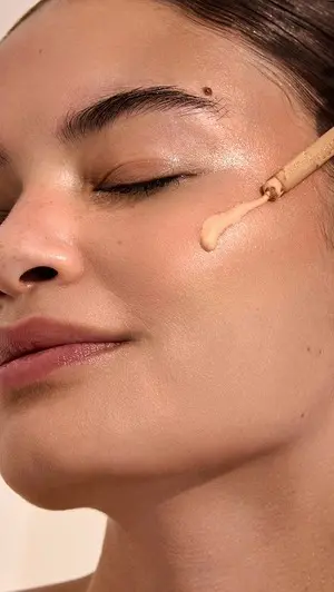 KOPARI BEAUTY Illuminating Elixir Face Sunscreen Spf 38