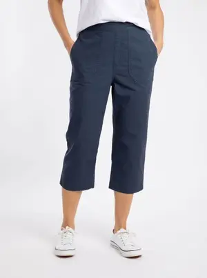 WEIRD FISH Anyar 3/4 Length Ripstop Trousers - Navy