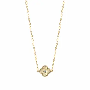 BOWOOD LANE Arden Clover Necklace With Cubic Zirconia - Gold