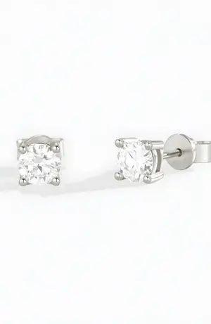 MINT & LILY Classic Moissanite Stud Earrings - Silver
