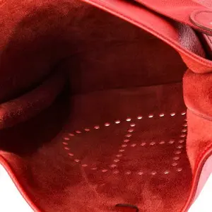 Hermès Evelyne Bag Gen Iii Clemence Gm - Red