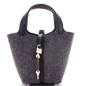 Hermès Picotin Lock Bag Felt With Leather Pm - Grey