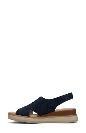 Vaneli Hydra Platform Sandals