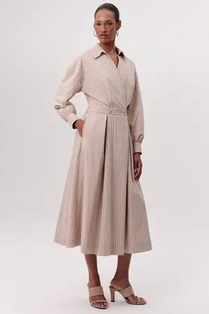 Exquise Pocket Day Dresses