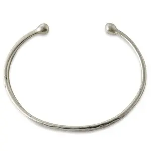 TORRELA Hammered Cuff