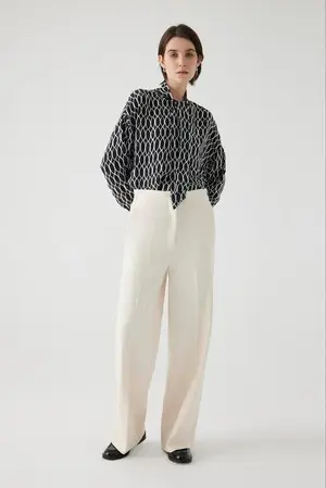 EXQUISE High-waist Wide-leg Trousers - White