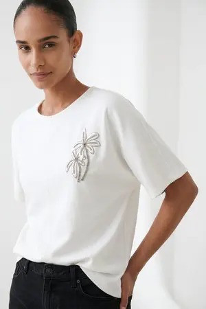 EXQUISE Christien Embroidered Knit Blouse