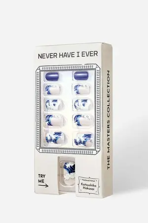 NEVER HAVE I EVER Katsushika Hokusai Great Wave Off Kanagawa Press On Nails - Blue