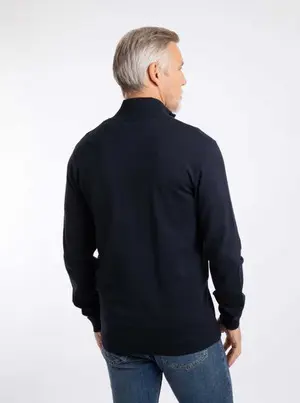 WEIRD FISH Blaine Fine Knit 1/4 Zip Jumper - Midnight