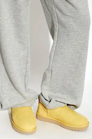 UGG Classic Ultra Mini’ Snow Boots