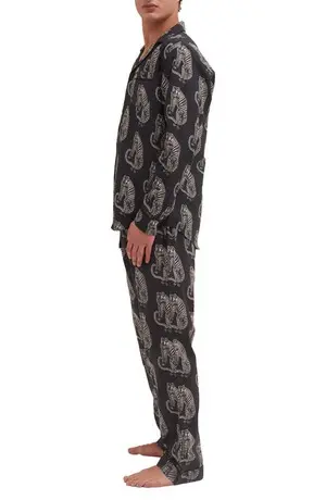 Desmond & Dempsey Tiger Print Long Sleeve Cotton Pajamas - Black/cream