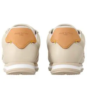 LOUIS VUITTON Buttersoft Sneaker