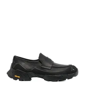 ROAR Logo Casual Shoes - Black