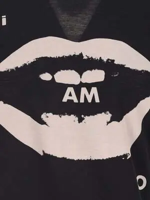 Fendi Ti Amo" Print V-neck T-shirt