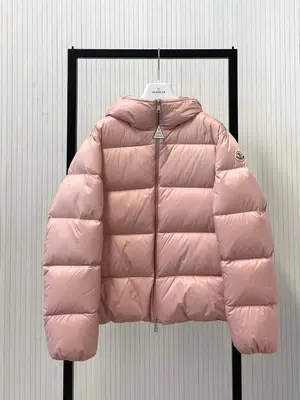 Moncler Feligule Hooded Short Down Jacket - Pink