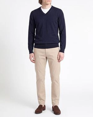 Alpha Studio Midnight Merino Wool V-neck Sweater