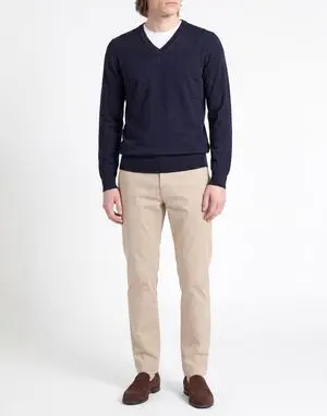 Alpha Studio Midnight Merino Wool V-neck Sweater