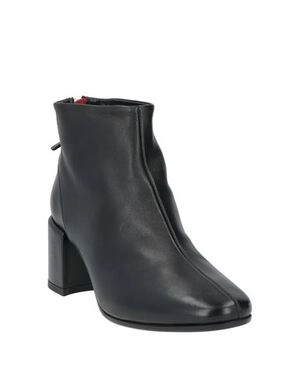 HALMANERA Ankle Boots Size Leather