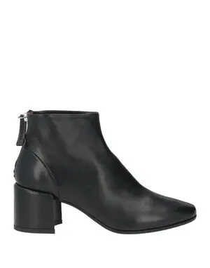 HALMANERA Ankle Boots Size Leather
