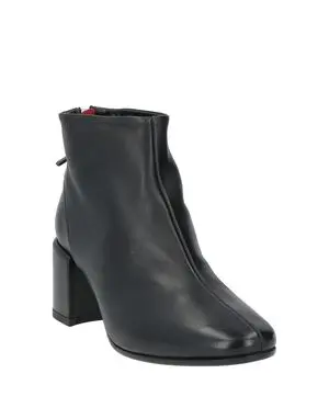 HALMANERA Ankle Boots Size Leather