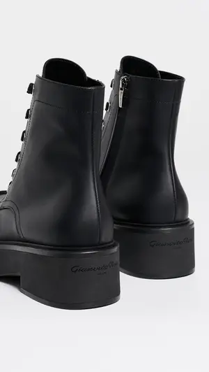 GIANVITO ROSSI Paro Boots
