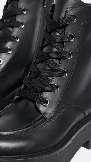 GIANVITO ROSSI Paro Boots