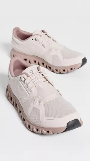 On Performance Sneakers - Oyster/biscuit