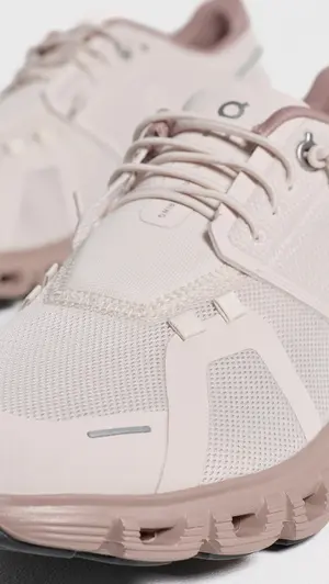 On Performance Sneakers - Oyster/biscuit